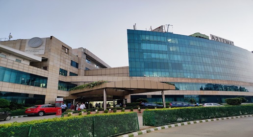 Artemis Hospital Gurgaon: Pioneering Healthcare with Advanced Technology